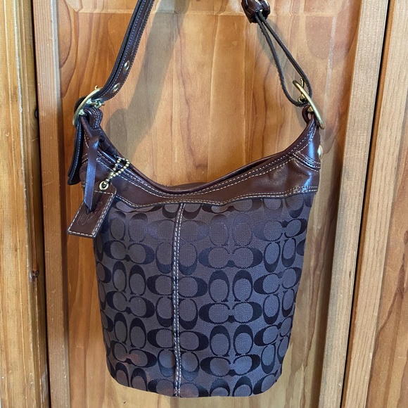 Coach | Bags | Coach Brown Bleeker Bucket Bag Style 1437 | Poshmark
